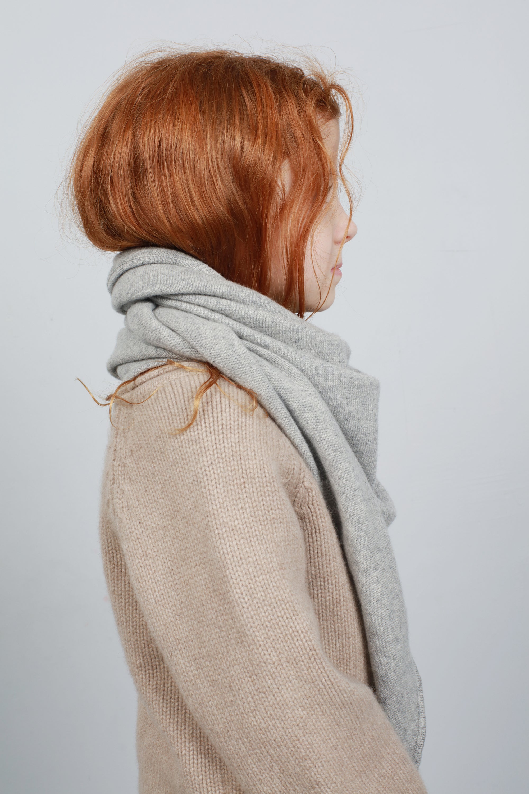 N°9 LARGE TRIANGLE SCARF – ONEFOLD